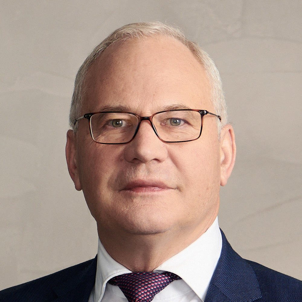 Gregor Bühler, Europe | Chambers Profiles