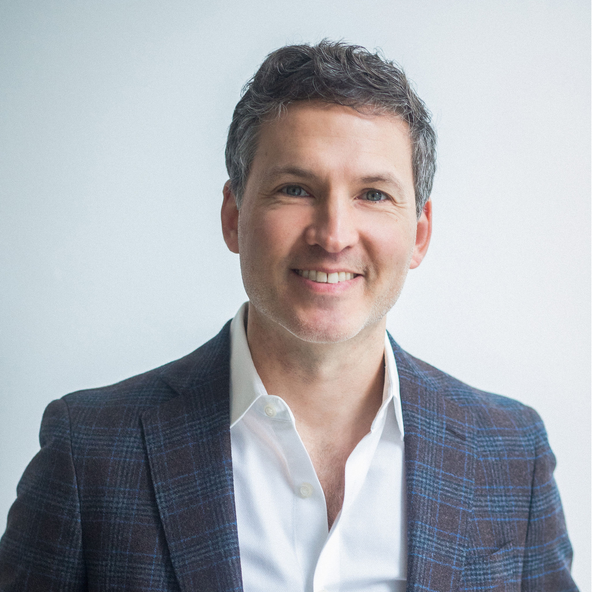 Ron Segev, Canada | Chambers Profiles